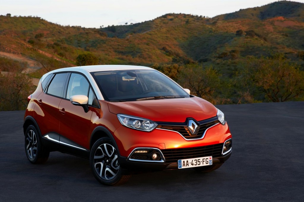 Renault Captur in Project Runway Italia - ReportMotori.it