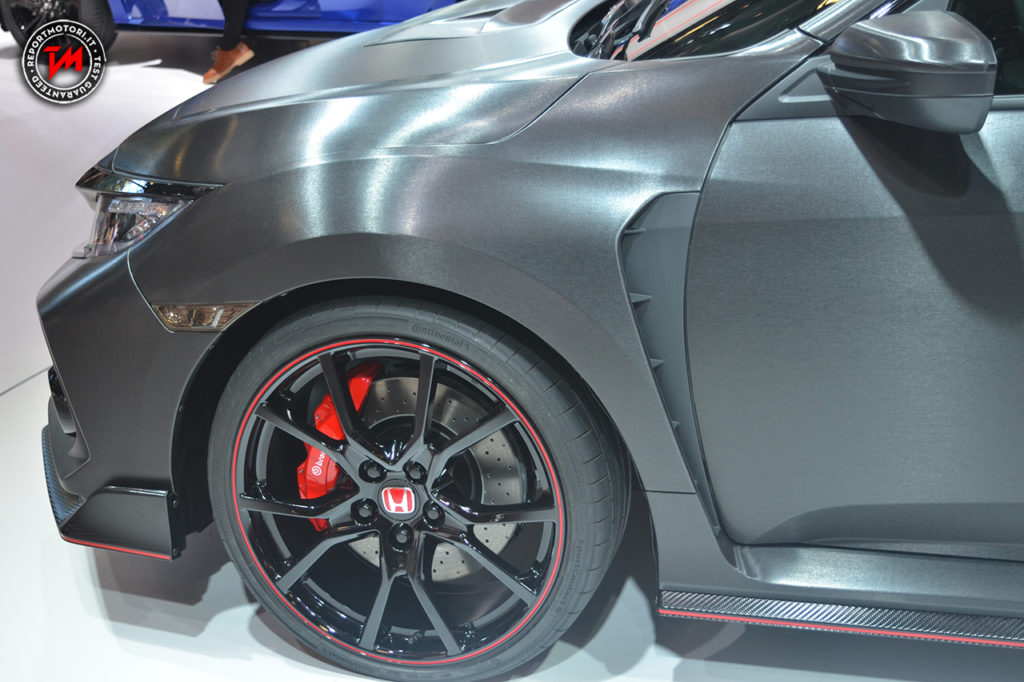 La Civic Type R sbarca in America forte di un look da vera sportiva