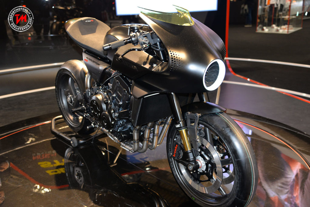 Una cafè racer futuristica la Honda CB4 Interceptor