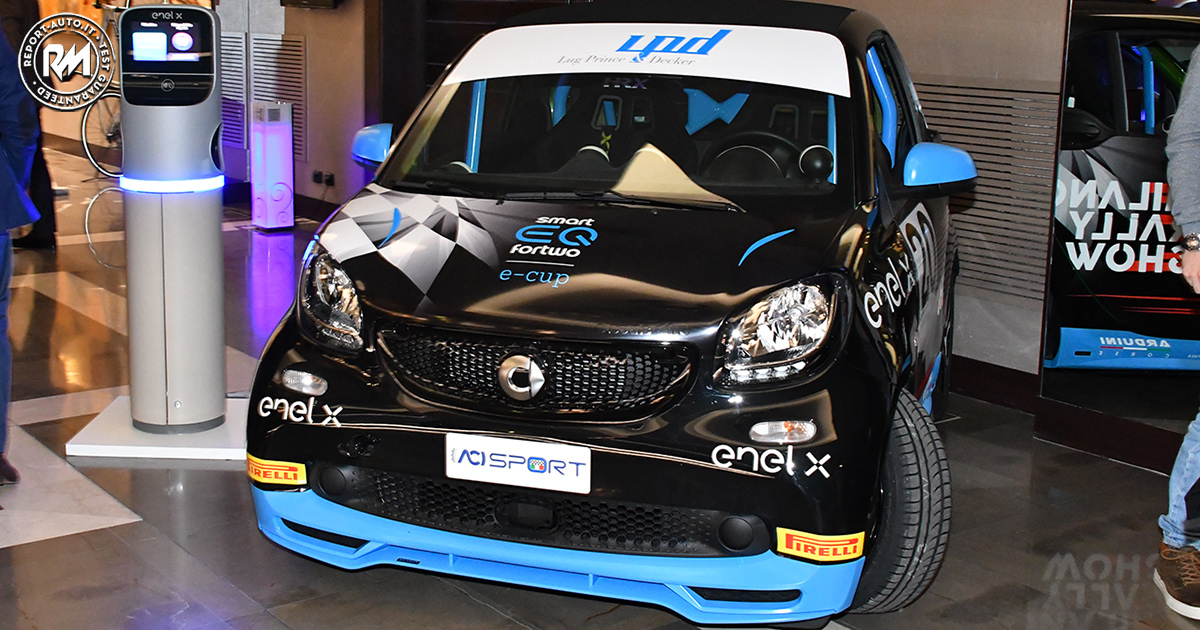 smart EQ fortwo e-cup alla Milano Rally Show - ReportMotori.it