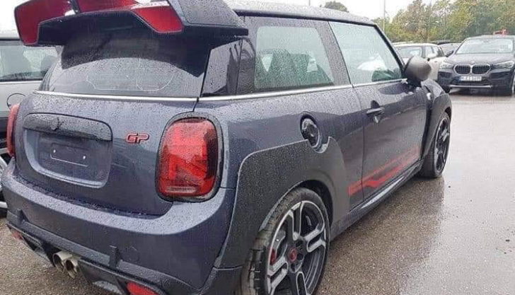 Mini John Cooper Works GP 300 HP - ReportMotori.it