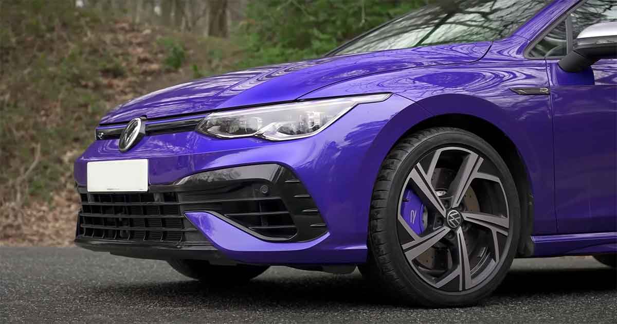 Volkswagen Golf R 2021 - Un due litri turbo benzina da 320 cv!