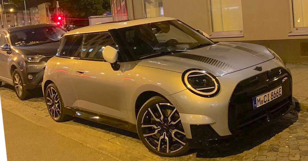 MINI Cooper JCW Full Electric: arriverà nel 2025 - ReportMotori.it