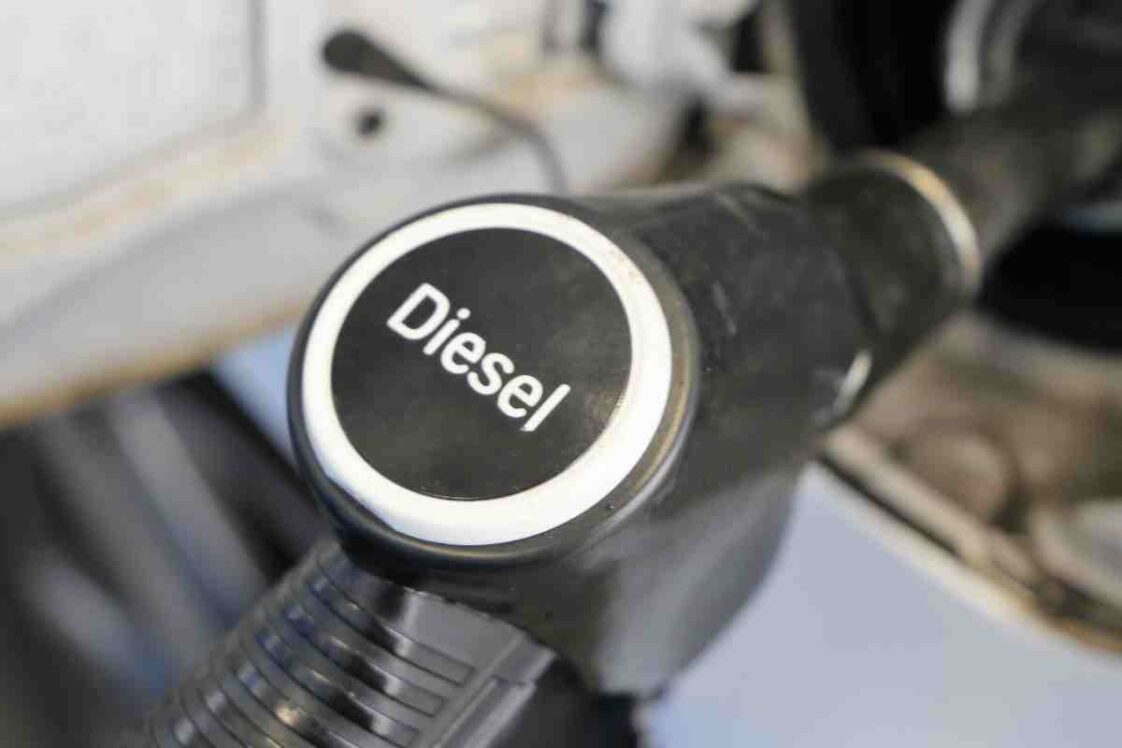 Ancora poche ore e sui proprietari di auto Diesel si abbatterà una ...
