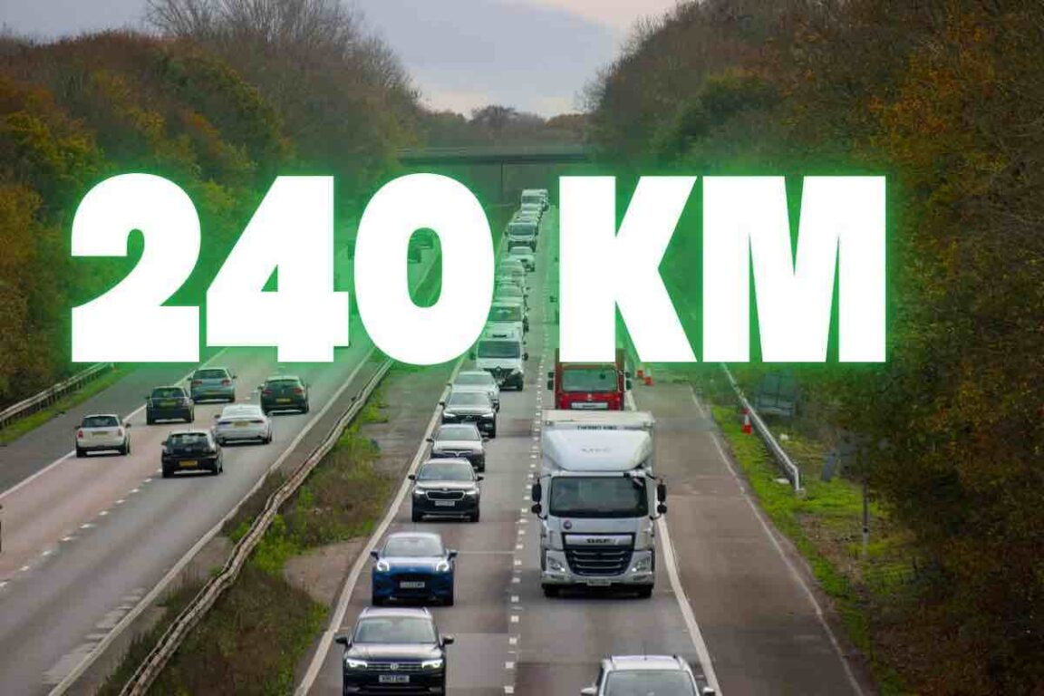 Ora è anche nel Guinness dei Primati, esiste una strada di 240 km solo ...